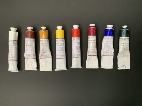 10 Best Oil Paints for Artists: From Beginners to Professionals